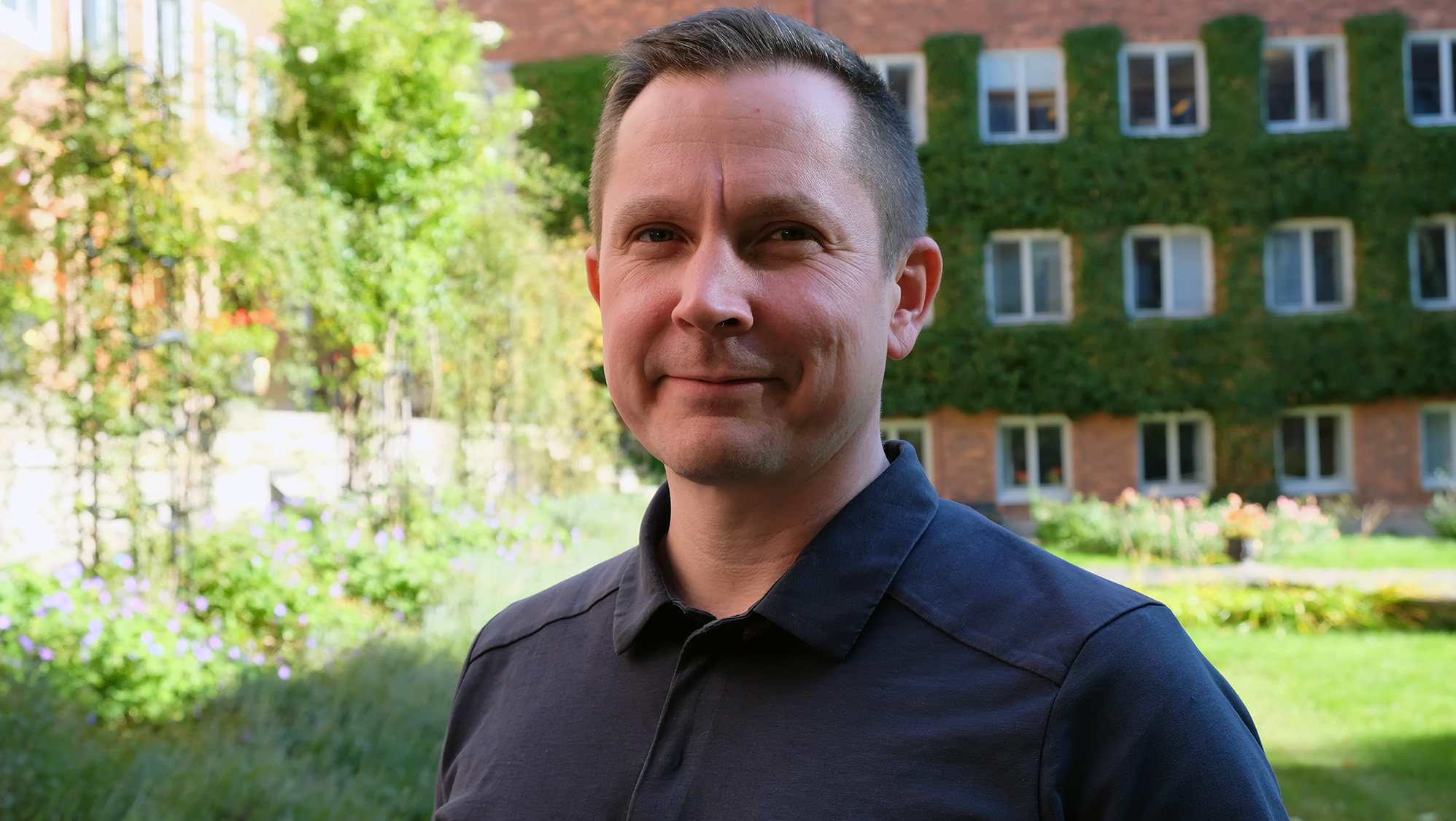 FMV installerar ledningsstödsystem i två pansarbataljoner